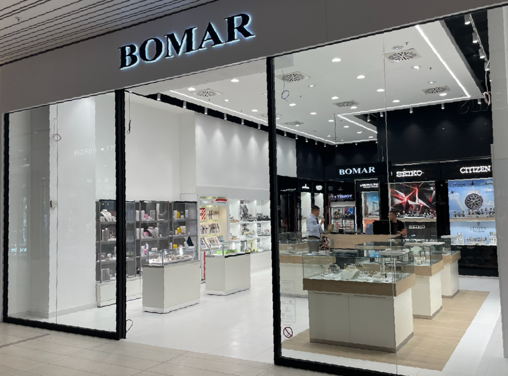 BOMAR RADNJA NA NOVOJ LOKACIJI U RAJIĆEVOJ - Rajićeva Shopping Center ...